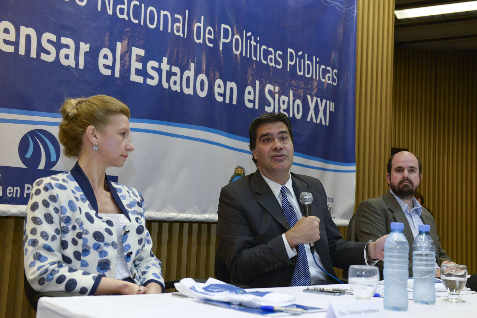 El Jefe de Gabinete expuso en congreso sobre políticas públicas El Jefe de Gabinete expuso en congreso sobre políticas públicas