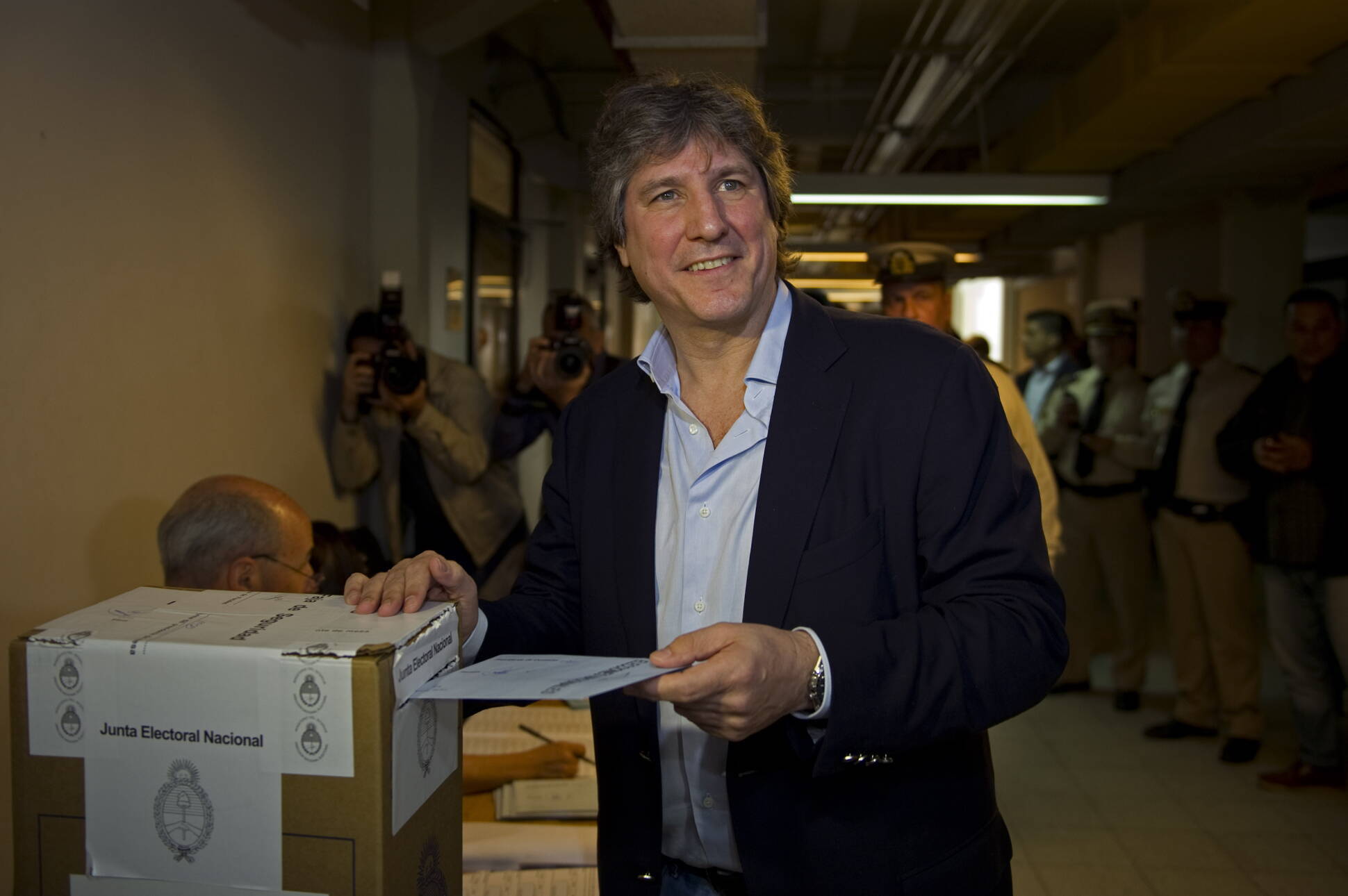 Amado Boudou emitió su voto en las elecciones legislativas